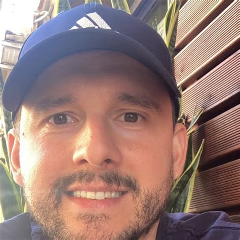 Vito Pizzo Vito Pizzo • Threads Say More