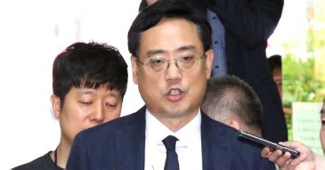변희재 보석 후 관련 집회 수차례 참여검 보석 조건 위반