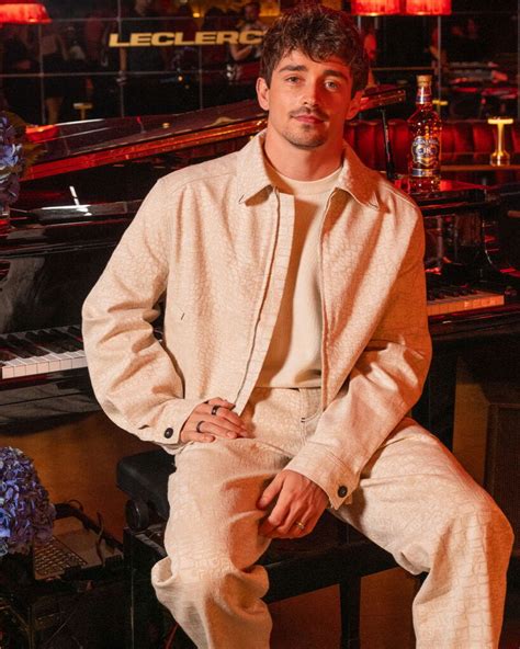 13 Best Shoulder Exercises To Build Boulder Shoulders