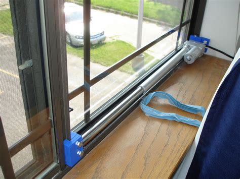Train Detecting Automatic Window Closer Sector67