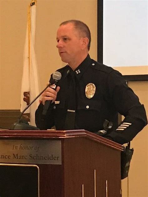 Lapd Devonshire Lapd Devonshire Community Police Station Facebook