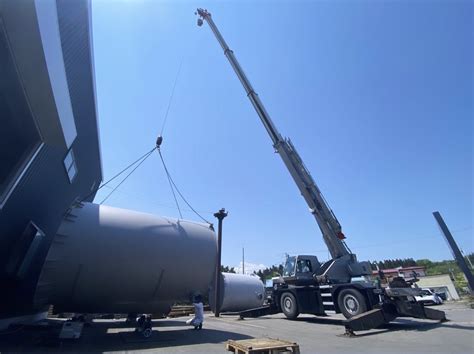 タンク移設作業 株式会社嶋重機