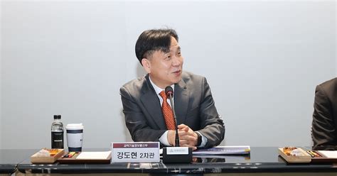 과기정통부 올해 7300억원 투입해 Sw 산업 확 키운다