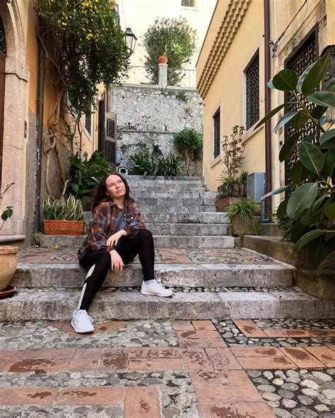 Daria Lytvyn Darialytvyn • Instagram Photos And Videos