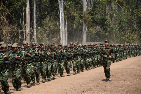 Myanmar တအာင်းအမျိုးသားလွတ်မြောက်ရေးတပ်မတော် Tnla အဖွဲ့ဝင်များ ရှမ