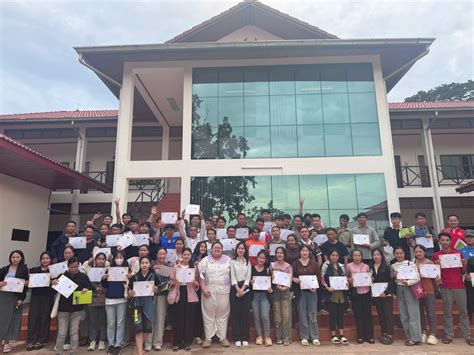 ສະຖາ ສະຖາບັນສິມືແຮງງານລາວເກົາຫລີ ສູນສອນພາສາເກົາຫລີລາວ 라 한