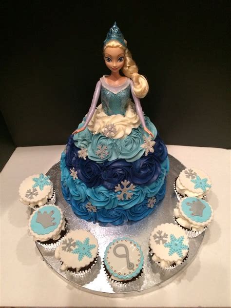 Frozen Elsa Doll Cake By Cakes By Anna In Alpharetta Ga Facebook
