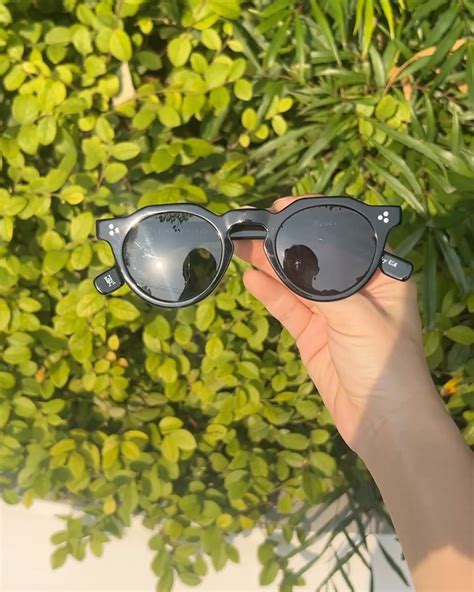 Useful 유즈풀 아뜰리에 유즈풀 선글라스 오키나와에서 너무 행복했던 시간들 뛰고 걷고 이야기 나누고 맛있는거 먹고 행복했다 💙 Instagram