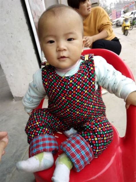 周岁母乳宝宝断夜奶的绝招吃母乳的宝宝怎么断夜奶 随意云