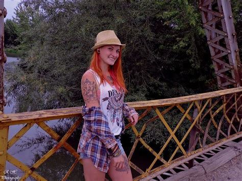 Photographer Robert Heckathorn Model Danielle Kerr Model Fashion