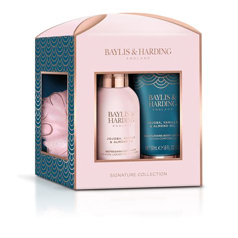 Baylis And Harding Signature Collection Luxury Essentials Treat Box Jo