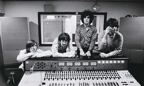 Mira El Primer Tráiler Del Documental Sobre Syd Barrett Have You Got It