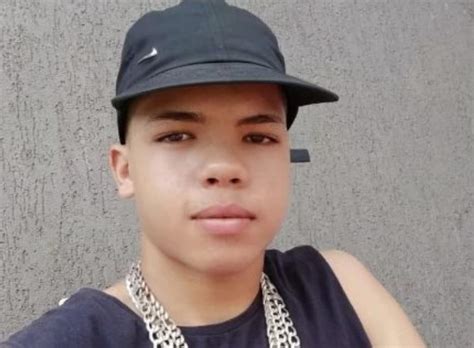 Jovem De 18 Anos é Morto Com 10 Tiros Em Tabacaria De Maringá