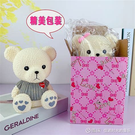 嘻哈酷熊告诉你有趣的存钱罐设计，带你养成存钱的好习惯 嘻哈酷熊 Hip Hop Bear设计师表示，你还记得小时候的存钱罐的样子吗？存钱罐