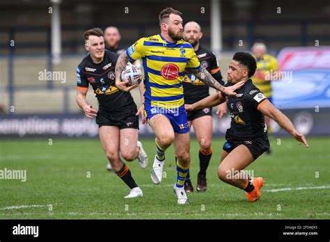 Leeds Uk 28th Mar 2021 Daryl Clark 9 Of Warrington Wolves Makes A