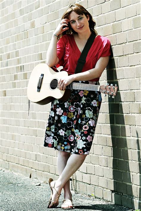 Pictures Of Isy Suttie