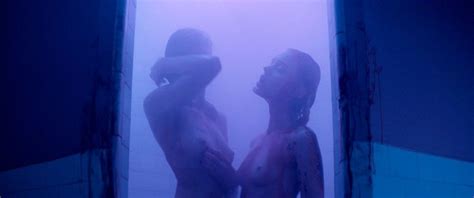 Jena Malone Abbey Lee Bella Heathcote Nude The Neon Demon 2016 Hd 1080p Thefappening