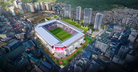 부산시 구덕운동장 재개발 아파트 규모 축소 주민들 반발 여전