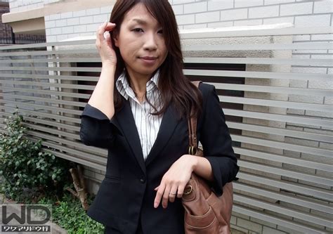 りょうこ Fカップ若妻 Avチャンネル