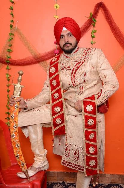 87000 Punjabi Traditional Dress Men Pictures
