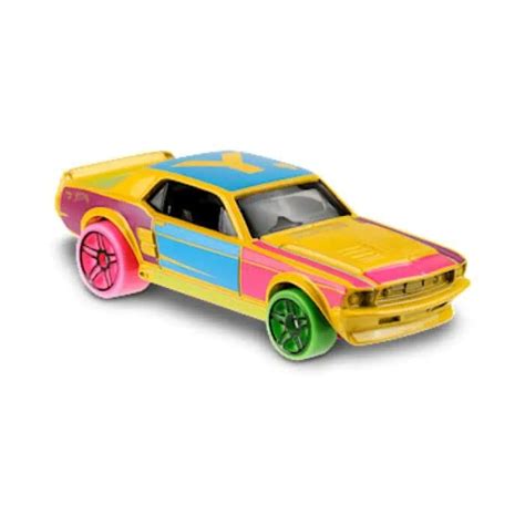 Hot Wheels Art Cars Ford Mustang Coupe Universo Hot Wheels