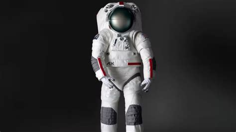Prada Se Une A La Nasa Nuevos Trajes Espaciales Listos Para El Regreso