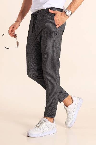 Siyah Belden Bağlamalı İnce Çizgi Desenli Erkek Jogger Pantolon 187858