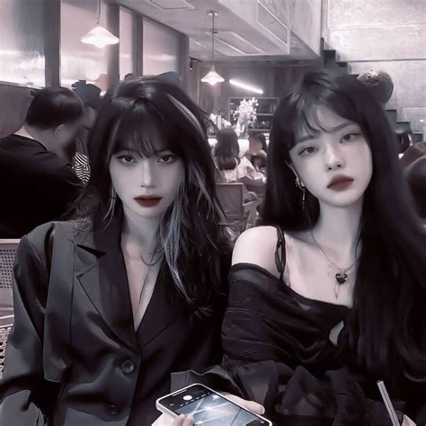 Пин от пользователя Baqytjankyzy на доске парные фоткий♡ Милые пары Знаменитости Певцы