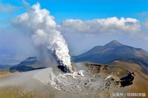 日本火山噴發灰燼達3000米地震活動活躍或將反覆噴發 每日頭條