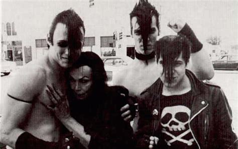 10 Covers Of Misfits Where Eagles Dare”
