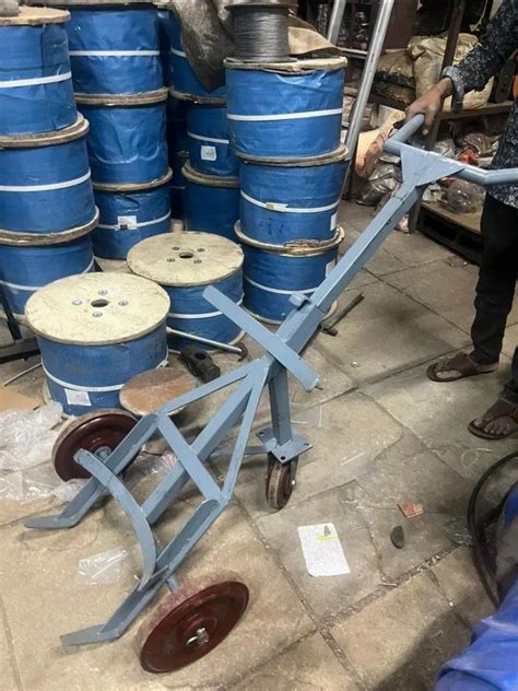 Manual Drum Handler At ₹ 7800piece ड्रम लिफ्टर In Thane Id