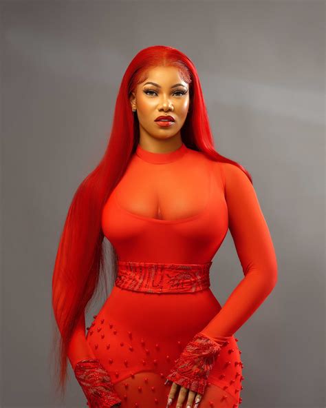Tacha Eth On Twitter You Can Be The King But Watch The Queen Conquer