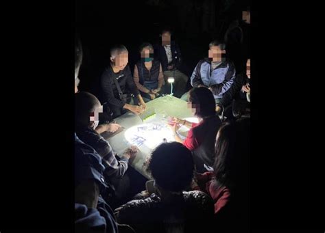 會員制難逃警網 一晚破兩賭場逮29人