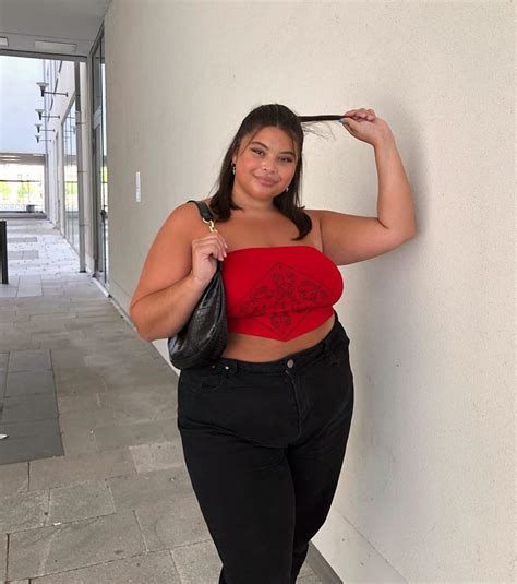 𝐉𝐎𝐀𝐍𝐍𝐀 𝐏𝐈𝐍𝐂𝐄𝐑𝐀𝐓𝐎 ღ On Instagram “ Fashionnovacurve Fashionnovapartner