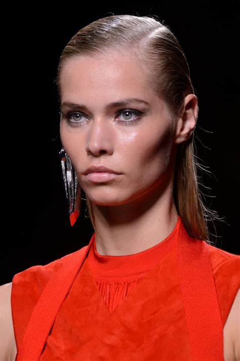 Pin By Phoenixs Word On Models Paris Fashion Week Fashion Week