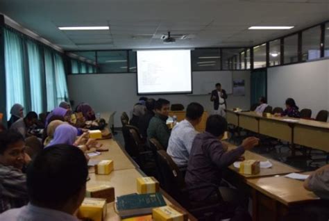 Dosen Tamu Pkp Prof Dr Ananta Giri Sekolah Pascasarjana