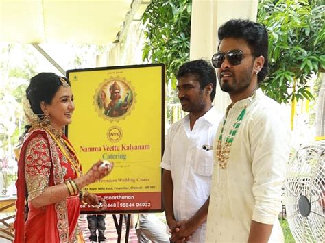 Amir Pavani Wedding Priyanka Deshpande And Husband Attend T N Janarthan