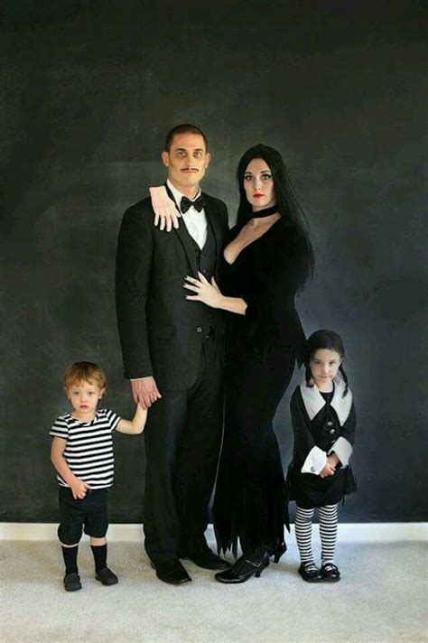 Pin De Pyly Psp En Halloween Disfraces De Halloween Familiares Disfraces De Halloween Familia