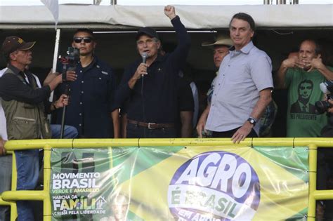 15052021o Presidente Jair Bolsonaro Participou De Manifestação