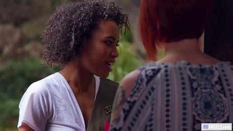 Interracial Lesbian Couple Roleplaying XNXX