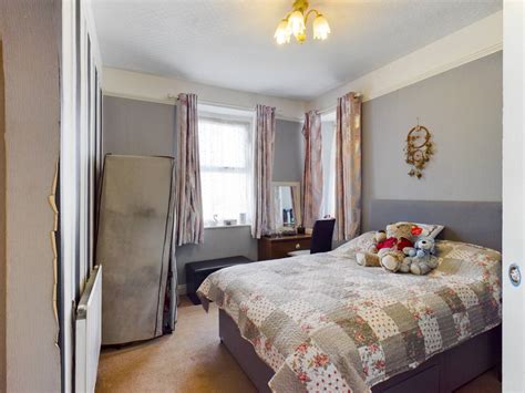 Bedroom End Terrace House For Sale In Babbacombe Torquay