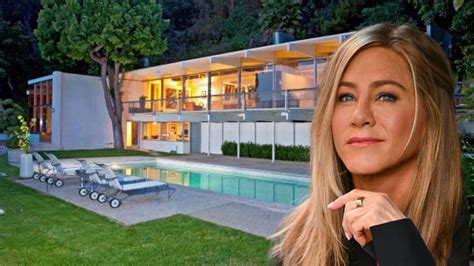 Betörő Rongálta Meg Jennifer Aniston Házát Starityhu