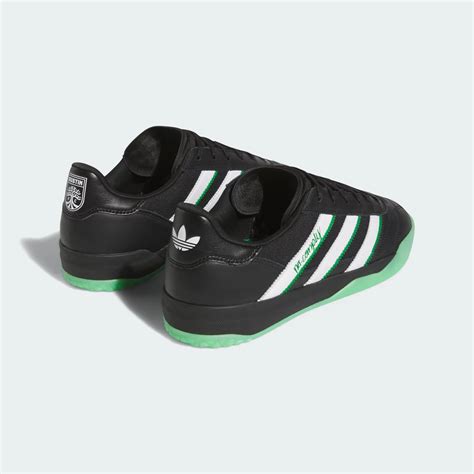 노 컴플라이 X 오스틴 Fc X 아디다스 오리지널스 코파 프리미어 코어 블랙 리얼 그린 Id2402 Adidas