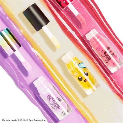 Makeup Revolution X Fortnite Peely Banana Lip Oil Revolution Beauty