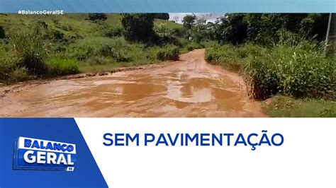 Moradores reclamam de falta de pavimentação no povoado Rita Cacete em