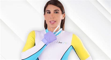 Dra Fit A Qué Personajes De La Farándula Peruana Inyectó Metacrilato