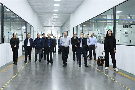 中共盐城市委老干部局 县区动态 重阳敬桑榆 倾情话发展——盐都区委召开老干部情况通报会