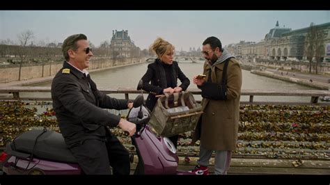 Nike Aj1 Sneakers Of Adam Sandler As Nick Spitz In Murder Mystery 2 2023