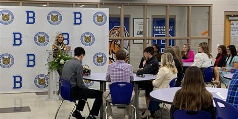 Miss Kentucky Visits Barbourville High School