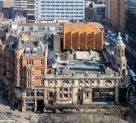 Shaftesbury Theatre West End Ribaj
